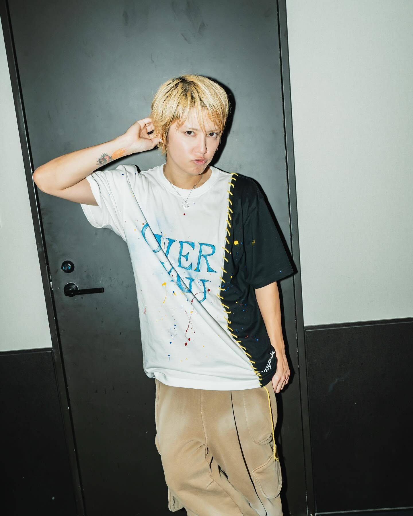 手越祐也のタトゥー写真に反響続々「これ見たらちょっと」「イッテqでは隠さなきゃ」「あえて見せてるでしょう」「もう騒ぐ時代じゃ」：「おっ！」でつながる地元密着のスポーツ応援メディア 西スポ 