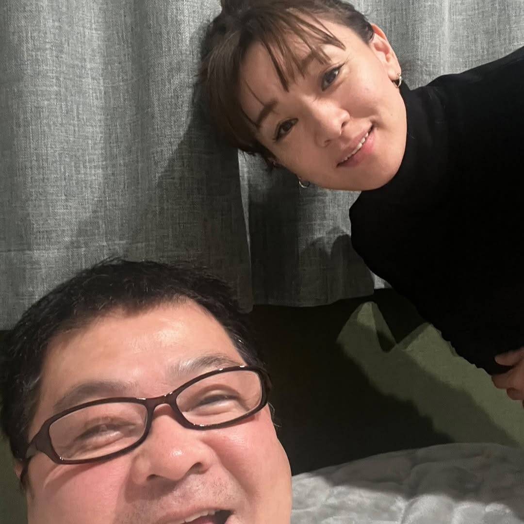 57歳人気落語家、プライベートで美人妻との2ショットに「若ッッ!マジで娘さんかと思った!綺麗」とファン反響：「おっ！」でつながる地元密着のスポーツ応援メディア 西スポWEB OTTO!