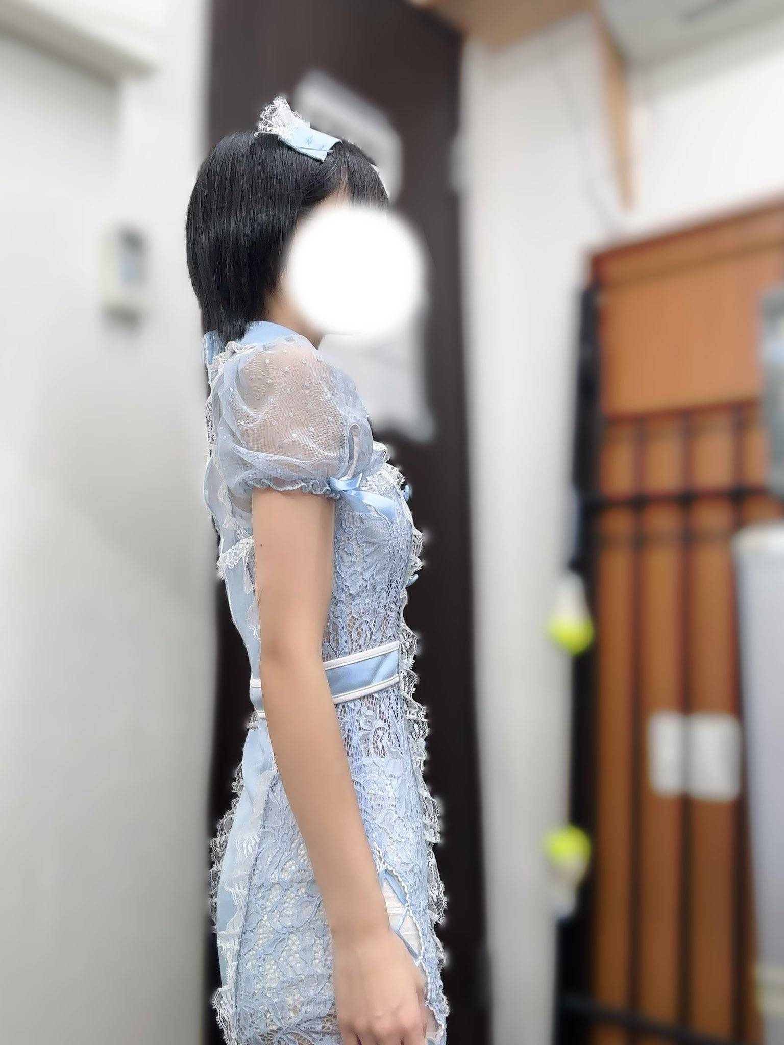 横から〝自虐ショット〟が話題の琴吹ゆず(X@rincent_｜「平すぎるだろ」横からショット｜写真｜【西スポWEB OTTO!】