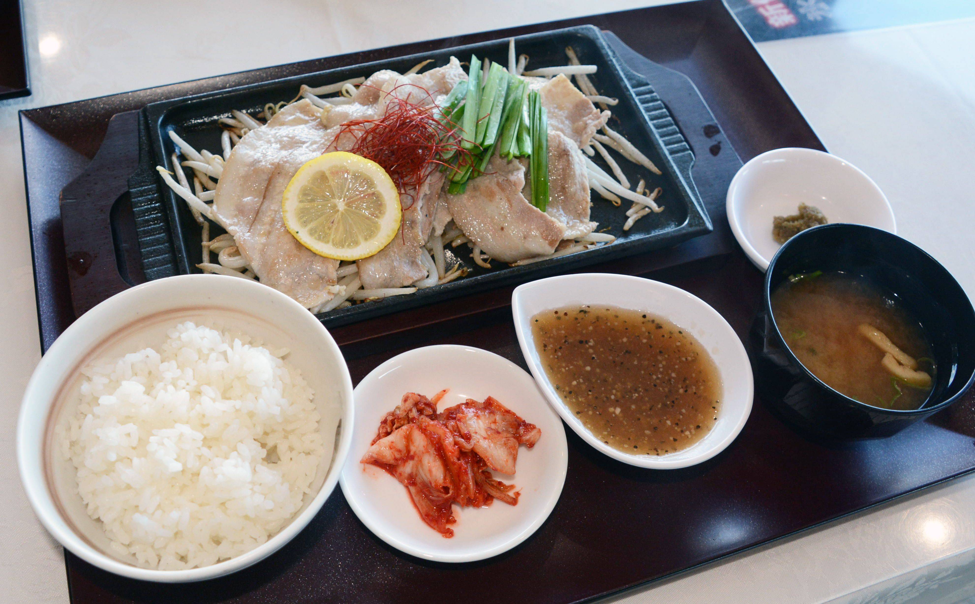 リゾート感あふれる宮崎・青島GC 城彰二さんもワクワク感が止まらない：「おっ！」でつながる地元密着のスポーツ応援メディア 西スポWEB OTTO!