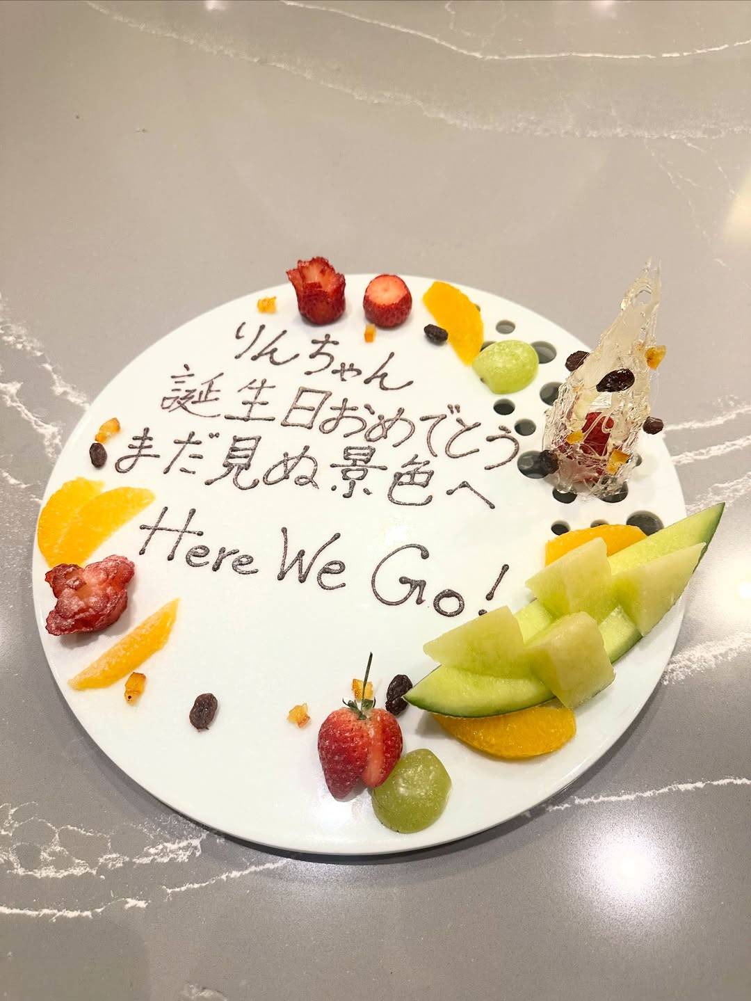 J2監督に就任！槙野智章さん、愛する女優妻への〝手書きプレート〟2Sに「おもろすぎるー」「りんちゃん愛が詰まってる…」「顔真っ赤」と反響：「おっ！」でつながる地元密着のスポーツ応援メディア ...