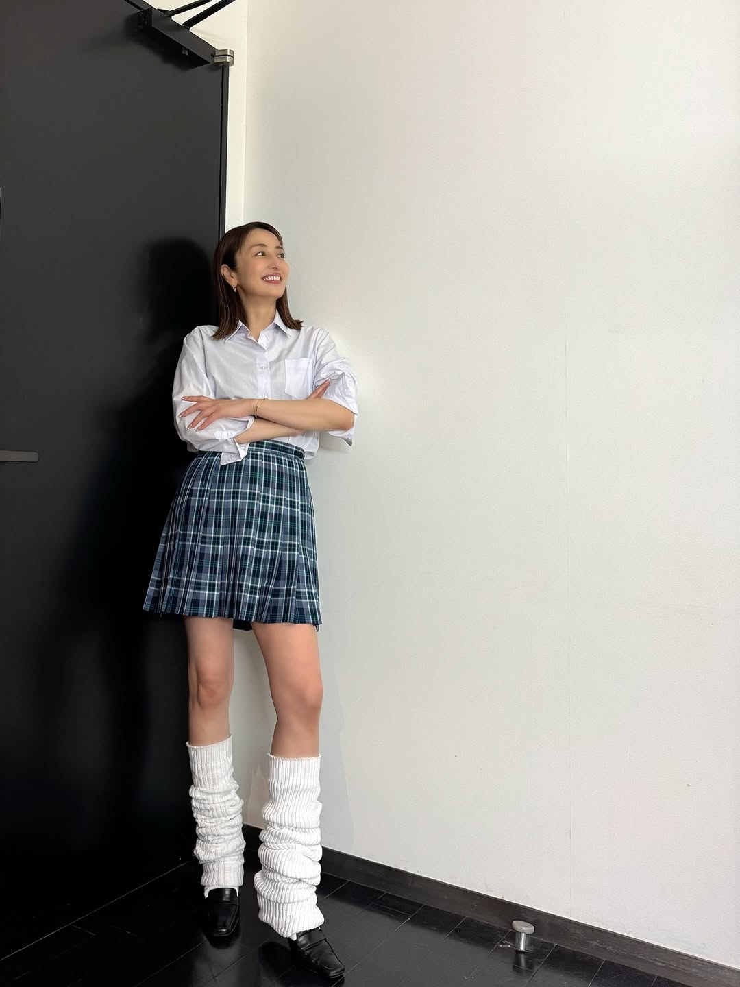 28年ぶりのルーズソックス…矢田亜希子〝女子高生〟姿に反響続々 イケイケ〝現役時代〟写真公開も話題に「ここまで女子高生っぽい46歳がいるなんて…」「ぜんぜんイケる」：「おっ！」でつながる地元 ...