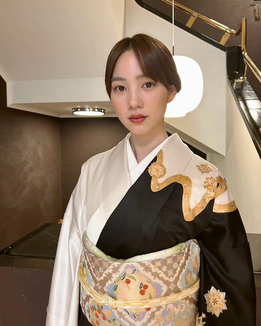 「息をのむ美しさ」「見惚れました」「こんなにお似合いとは」のん、大人の雰囲気漂う着物姿に大反響：「おっ！」でつながる地元密着のスポーツ応援 ...