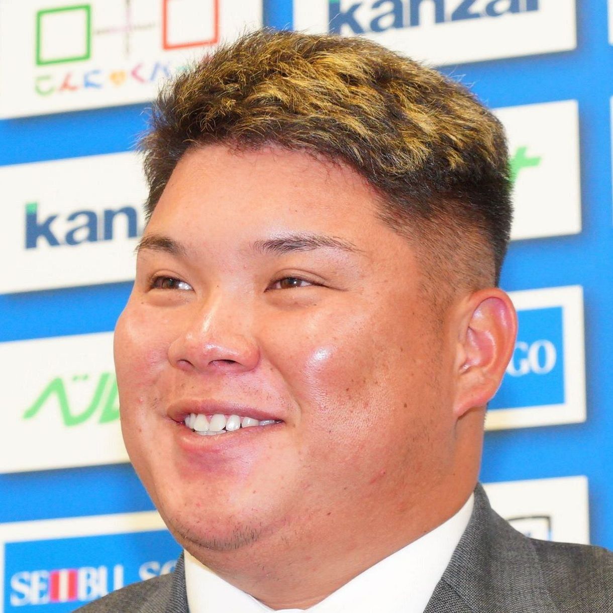 「ベッケンなにしてるん」西武・鈴木将平が同僚の〝そっくりさん〟発見…渡部健人は絶妙な返信:「おっ!」でつながる地元密着のスポーツ応援メディア