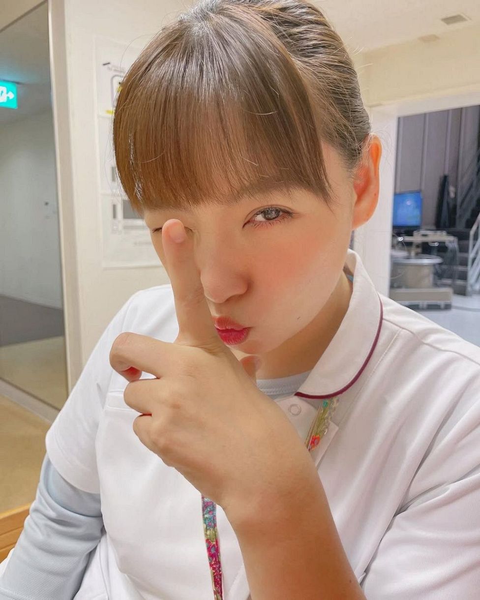 「元AKBって知らなかった」「いま知り衝撃…」卒業から13年、女優業で大活躍の野呂佳代〝42歳アイドル姿〟に脚光「足お綺麗♡」「制服めちゃ ...