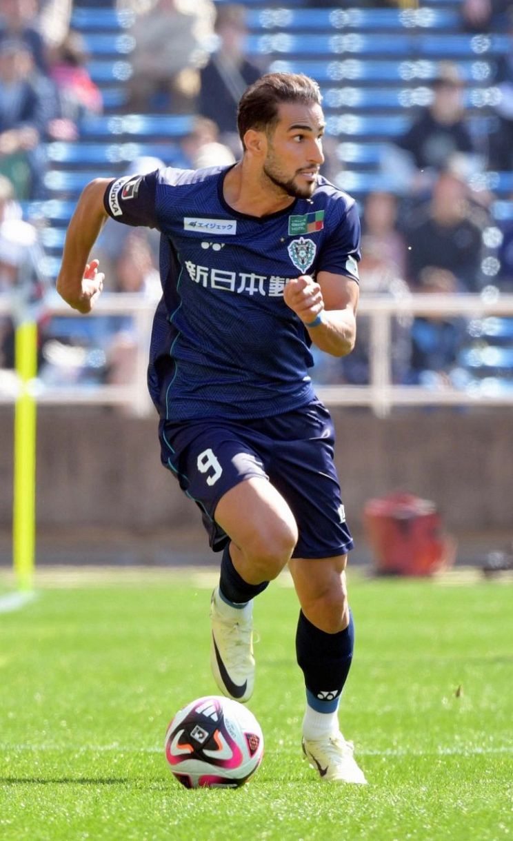 イラン国籍初のJリーガー J1福岡のFWザヘディが初スタメン 前節はデビュー戦でアシスト【浦和―福岡】：「おっ！」でつながる地元密着のスポーツ応援メディア 西スポWEB OTTO!