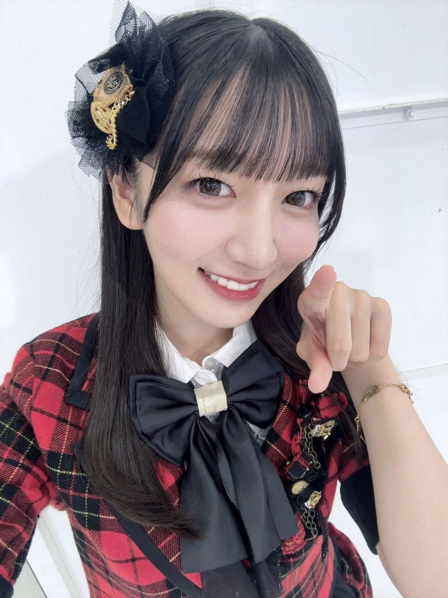 19歳AKB研究生〝幼稚園児〟コスプレが話題「今日はリハではなく登園かな?」「名札のひらがな可愛いね」：「おっ！」でつながる地元密着のスポーツ応援メディア 西スポWEB OTTO!