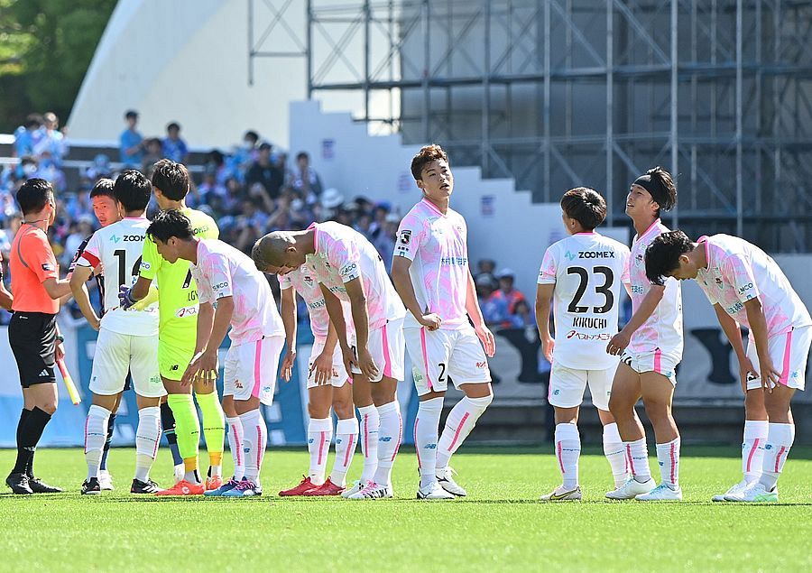 J1鳥栖、10人でスコアレスドローに持ち込む 後半シュート12本浴びても無失点 GK朴「腹をくくった」【九州ダービー】：「おっ！」でつながる地元密着のスポーツ応援メディア 西スポWEB OTTO!