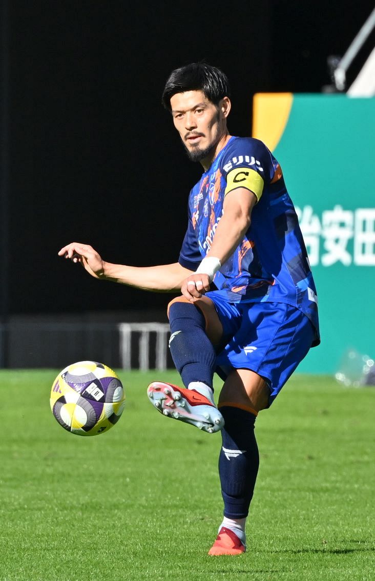 「長崎に来るという挑戦をしてよかった」 J2首位浮上の長崎、元日本代表山口蛍主将が優勝＆J1昇格誓う 新スタ最多2万4人が集結：「おっ！」でつながる地元密着のスポーツ応援メディア 西スポWEB ...