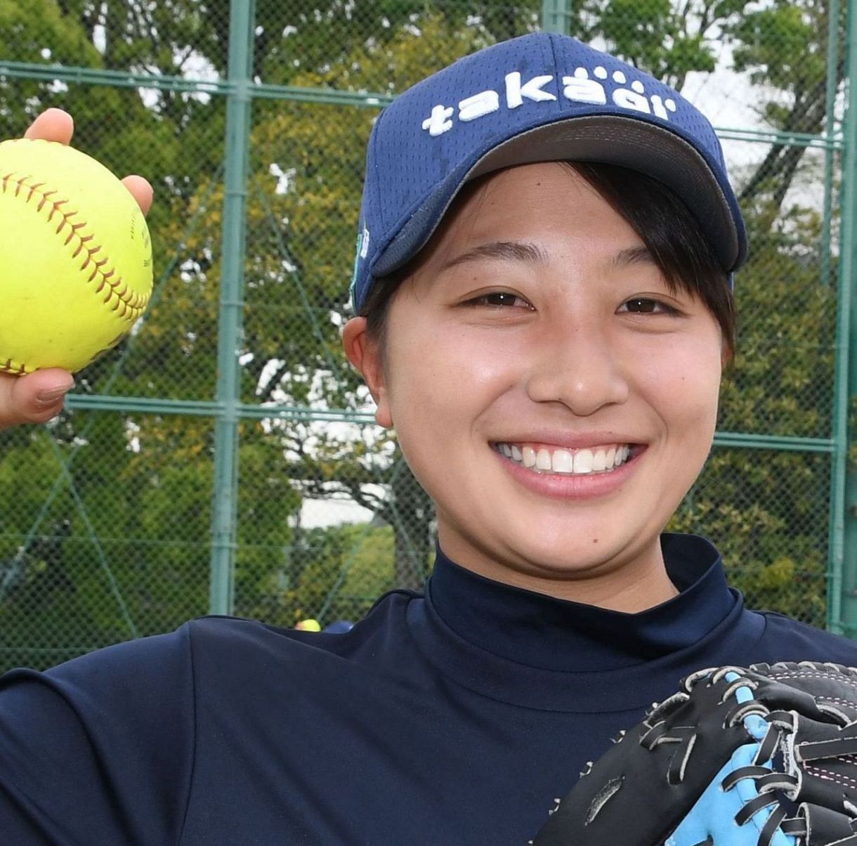 「地元を盛り上げられる選手に」ソフトボールjdリーグ、タカギ北九州に18歳捕手加入! 15日に開幕戦:「おっ!」でつながる地元密着のスポーツ