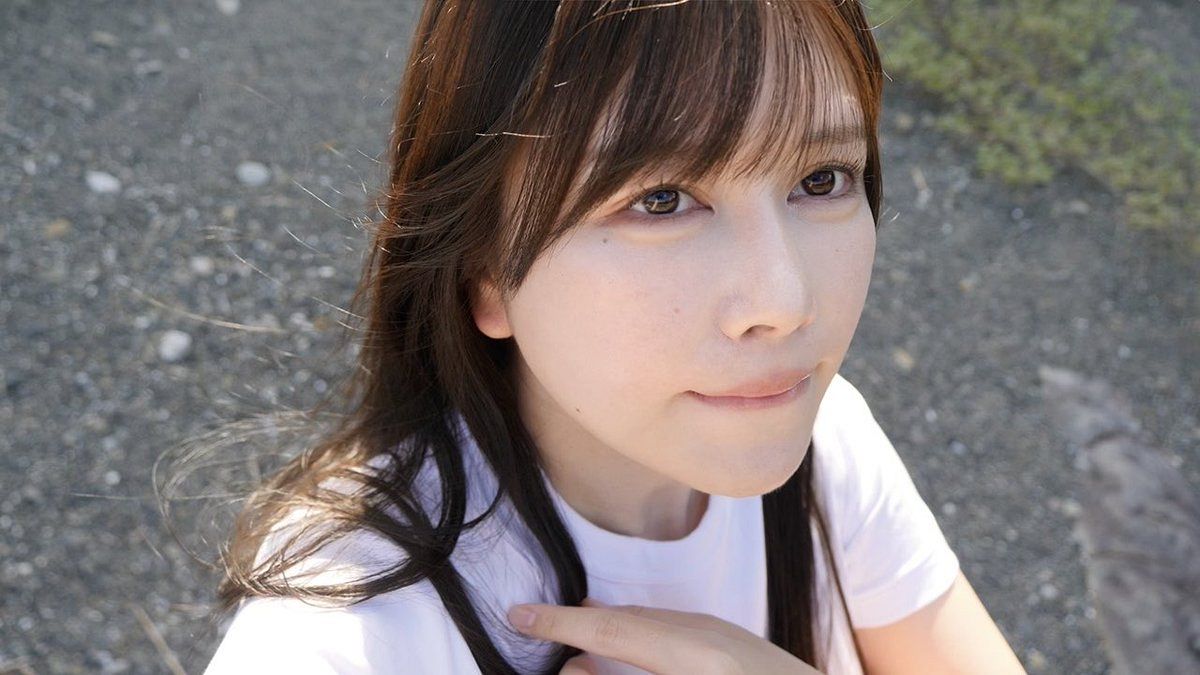 「これは釣れちゃうね」〝釣り食いガール〟YouTuber〝隠し持ち〟ショットに反響「破壊力が抜群」「癒やしをありがとう」の声：「おっ！」で ...