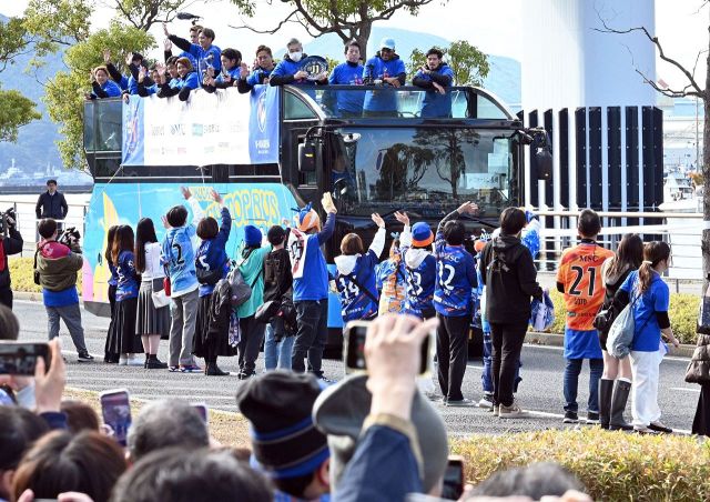 監督交代のJ2V・ファーレン長崎、J3金沢前監督の伊藤彰氏がコーチに就任：「おっ！」でつながる地元密着のスポーツ応援メディア 西スポWEB OTTO!